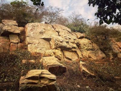 Govardhan Hill Mathura, History, Parikrama, Things to do & Trek