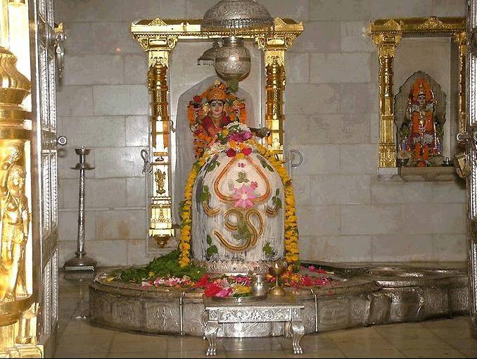 Somnath Jyotirlinga Temple, Timings, History, Importance, Facts
