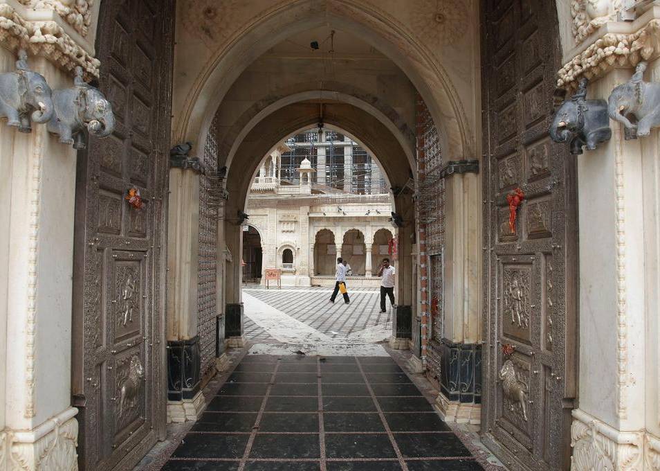 Karni Mata Rats Temple Bikaner, History, Timings, Importance