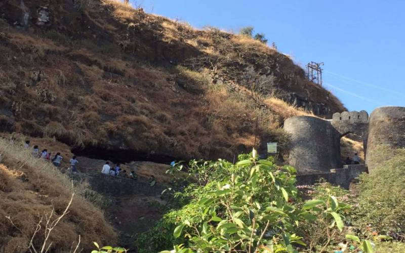 Sinhagad Fort Pune, History, Timings, Trek, Information, Photos