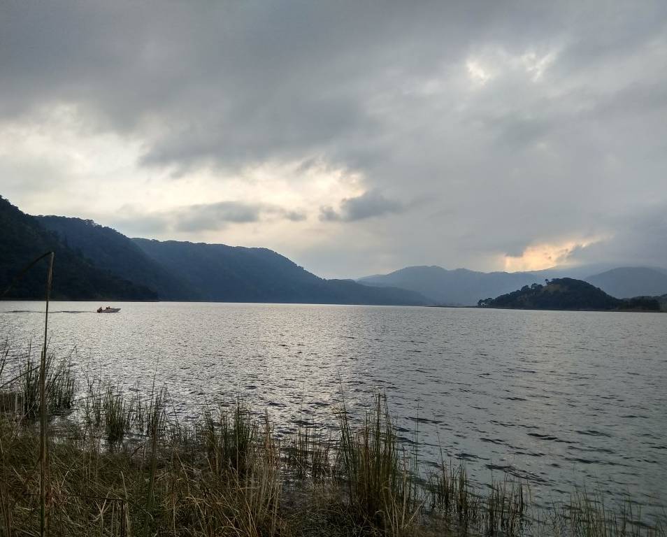Umiam Lake Shillong & Tourist Attractions - Barapani Lake