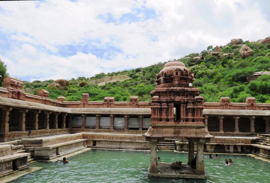 Yaganti Temple Kurnool, Timings, History, Growing Nandi, Reviews