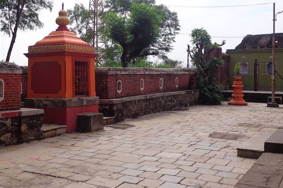 Parvati Hill Temple Pune, Timings, History, Steps & Information