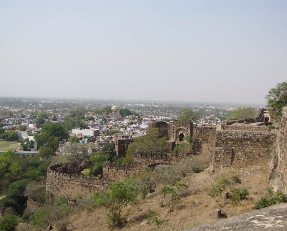 Jhansi Fort | Jhansi ka Kila, History, Timings, Museum, Entry