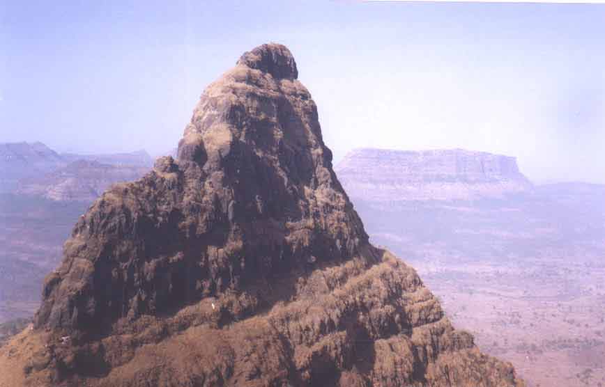 Lingana Pinnacle Raigad, Information, Trek, Fort History, Timings