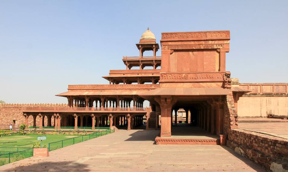 Panch Mahal Agra, Architecture, Built, Timings, Entry, Images