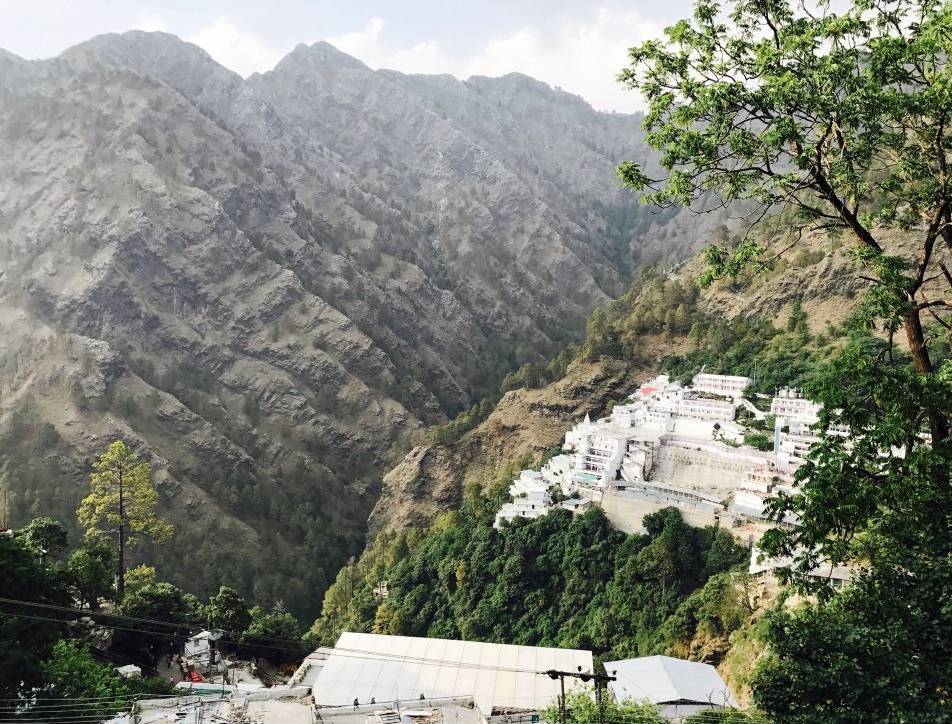 Vaishno Devi Cave Temple Katra, Timings, Pooja, Importance