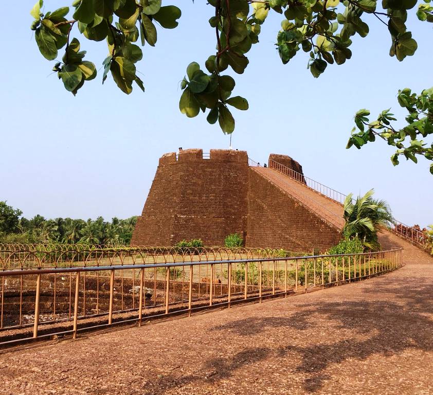 Bekal Fort Kasaragod, Information, Timings, Entry fees & Photos