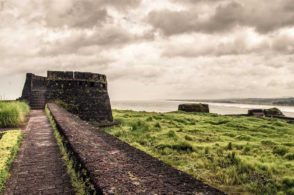 Bekal Fort Kasaragod, Information, Timings, Entry fees & Photos