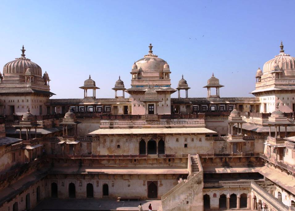 Orchha Fort Complex, history, timings, information, entrance fees
