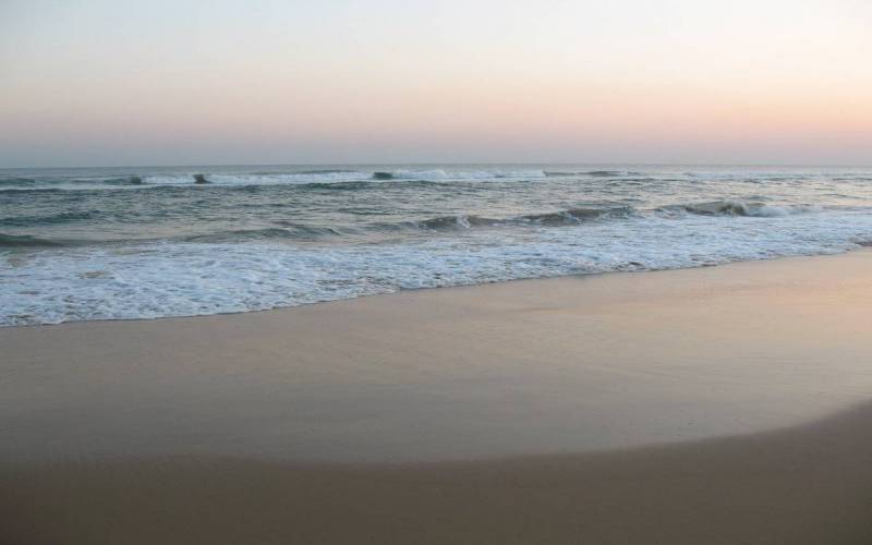Puri Beach Odisha, Tourist Attractions, Water Activities & Photos