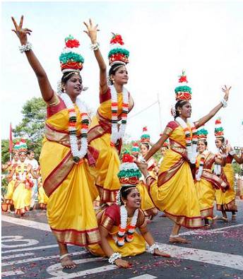 Karakattam Folk Dance, History, Costume, Steps, Origin, Style