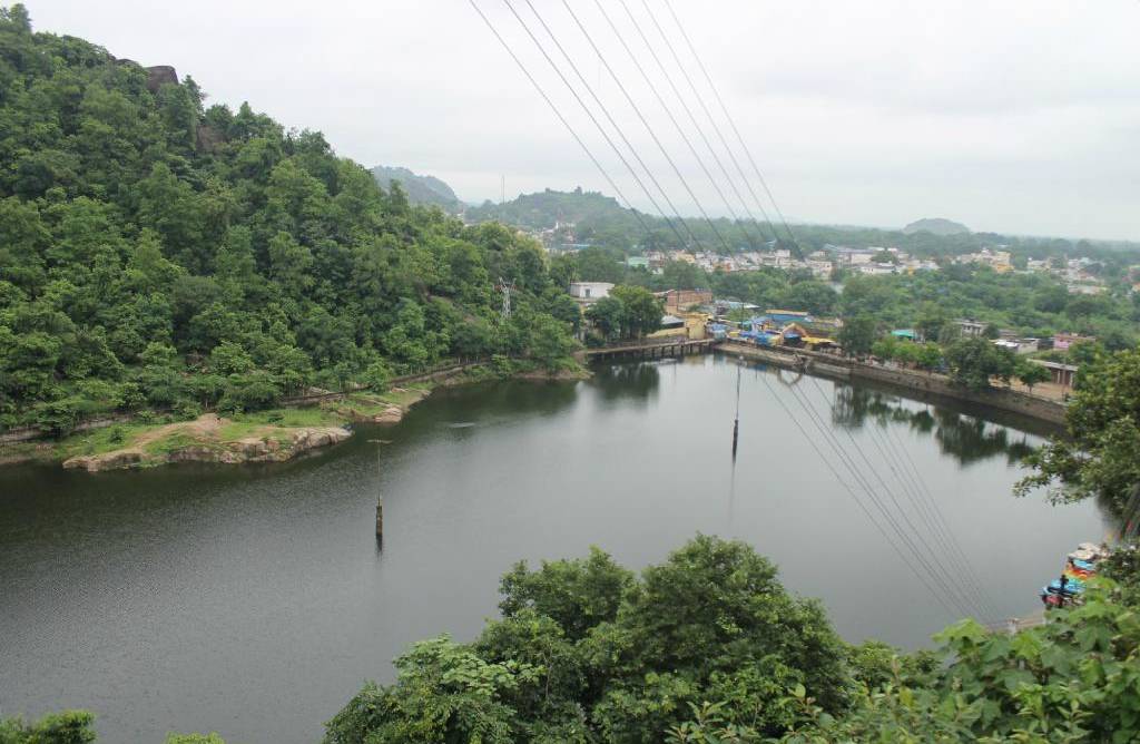 Bamleshwari Temple Dongargarh, History, Timings & Steps