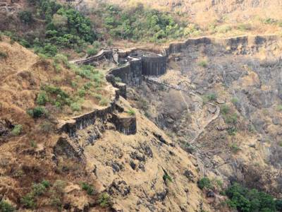 Raigad Fort Maharashtra, History, Timings, Trek, Information, Entry