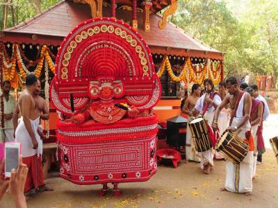 Theyyam Folk Dance, Costume, History, Style, Festival & Origin