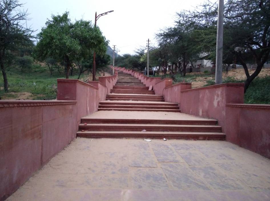 Savitri Temple Pushkar, History, Timings, Importance, Climb