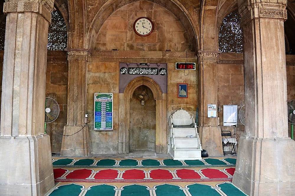 Sidi Saiyyed Mosque Ahmedabad, Timings, History, Information