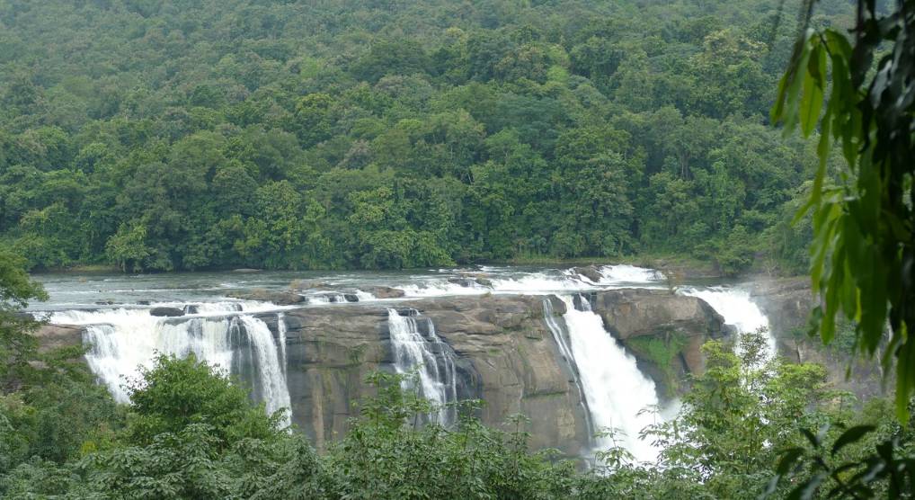 Athirapally Waterfalls, Timings, Entry Fee, Bahubali, How to visit