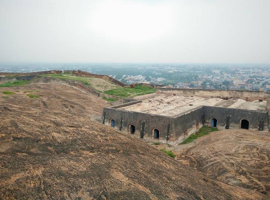 Dindigul Fort, History, Timings, Images, Entry Fee & Facts