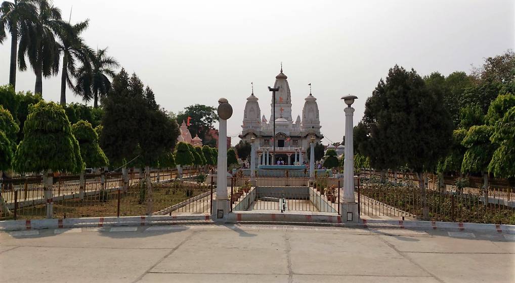 Gorakhnath Temple Gorakhpur, History, Timings, Significance