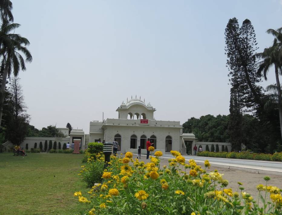 Yadavindra Gardens Pinjore Panchkula, History, Timings, Fee