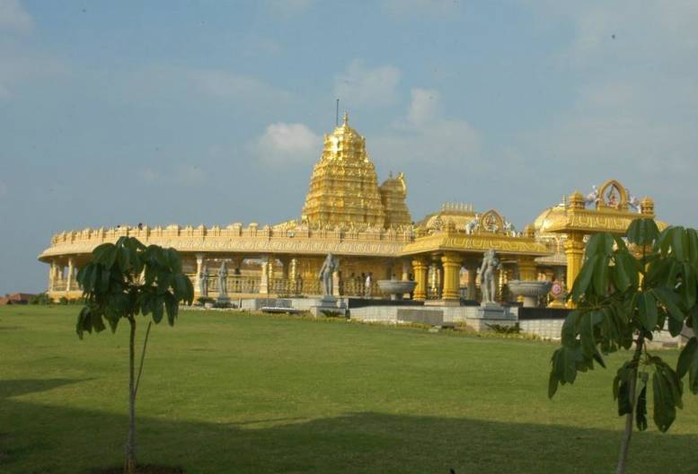 Sripuram Golden Temple Vellore, Timings, Images, History, Entry