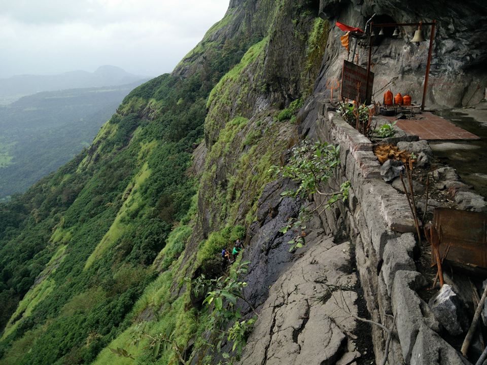 Dhak Bahiri Fort Raigad, Trek, Caves Information & Timings