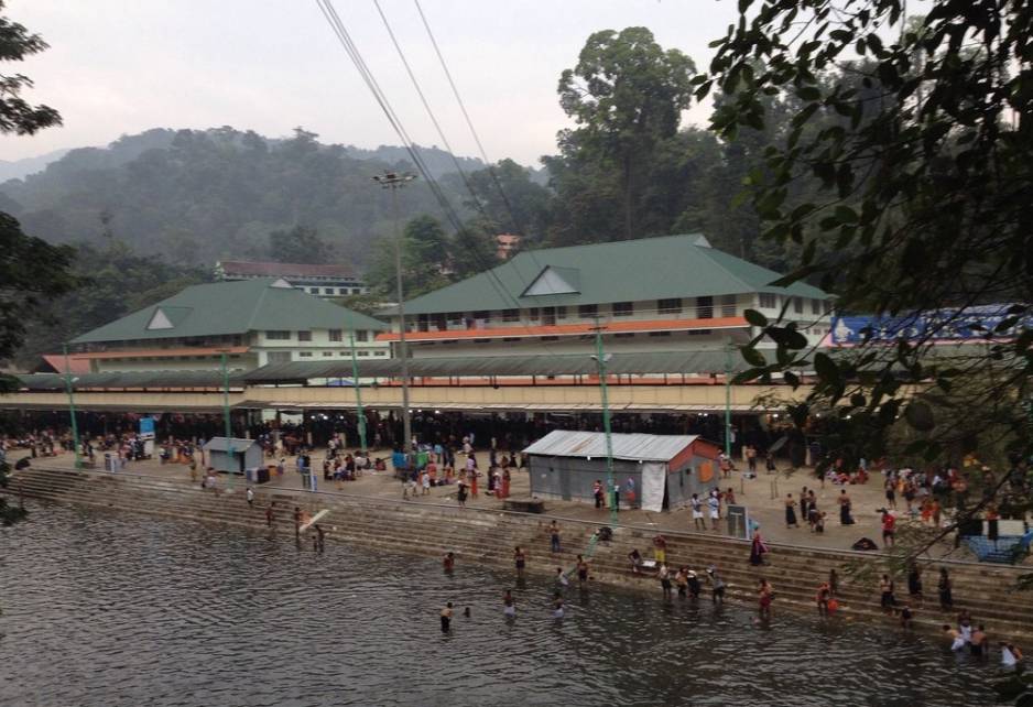 Sabarimala Temple, Importance, Timings, How to reach, Images