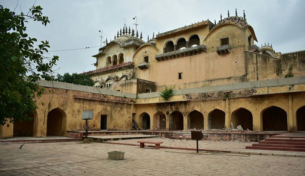 Bala Quila Fort Alwar, History, Timings, Entry Fee & Safari