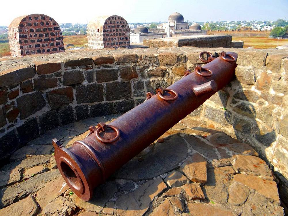 Gulbarga Fort Karnataka, History, Timings, Architecture & Entry