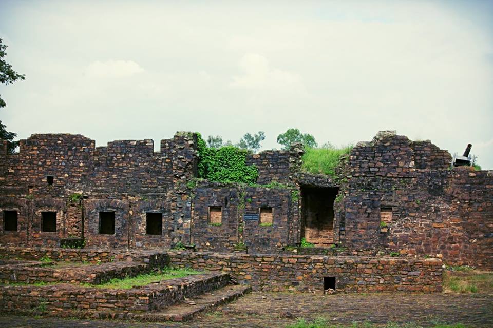 Kittur Fort & Museum Belgaum, History, Timings & Images