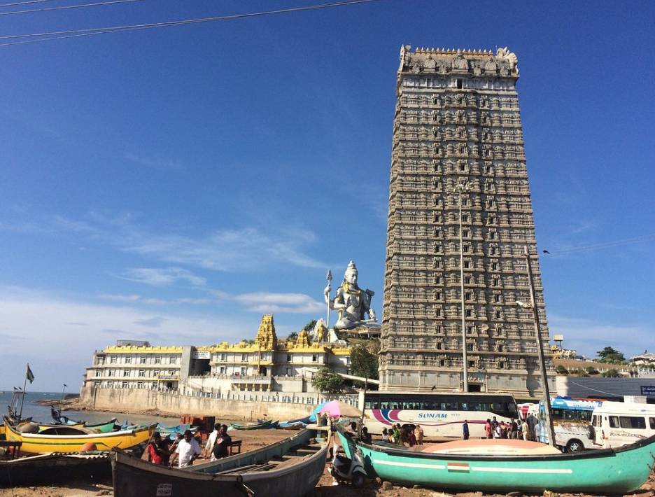 Murudeshwar Beach Karnataka, Tourist Attractions & Activities