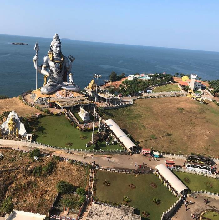 Murudeshwar Temple Karnataka, History, Timings & Images