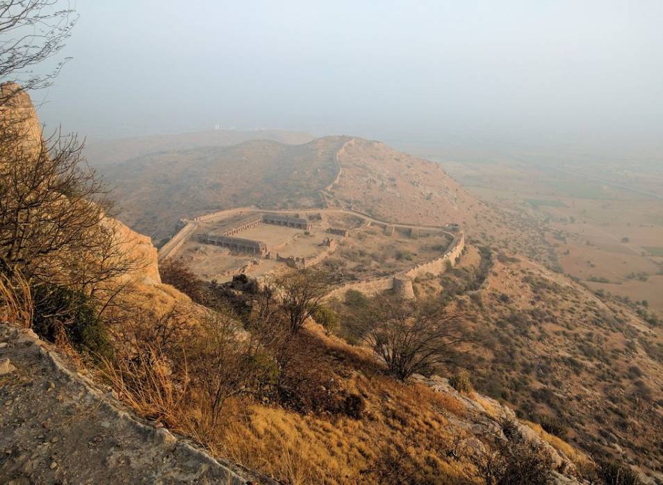 Gooty Fort Anantapur, Information, Timings, History & Entry Fee