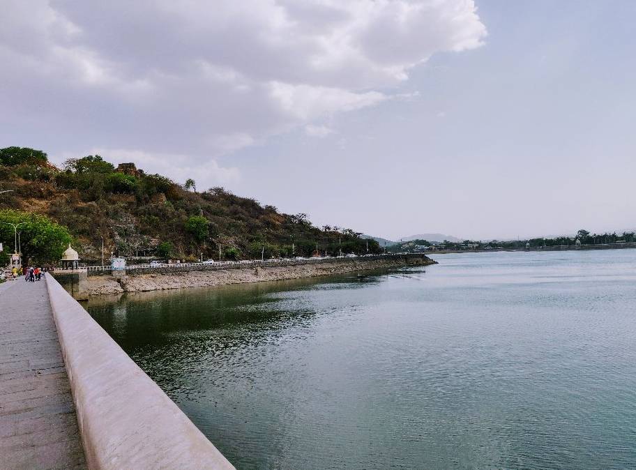 Fateh Sagar Lake Udaipur, History, Timings, Boating, Entry Fee