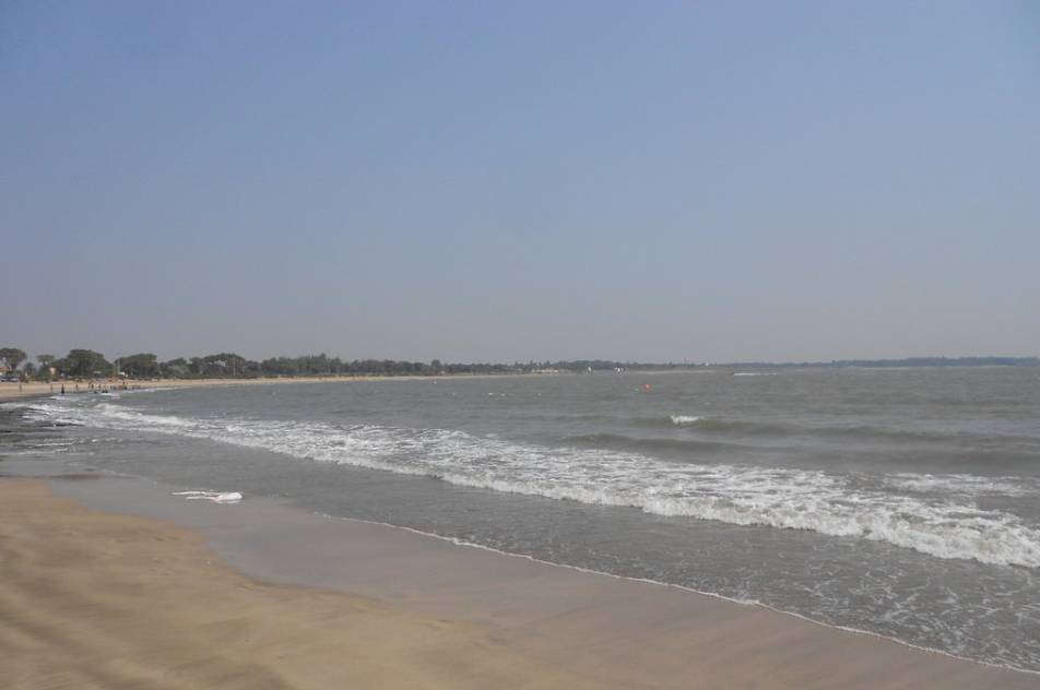 Nagoa Beach Diu, Tourist Attractions, Best Time to Visit, Photos