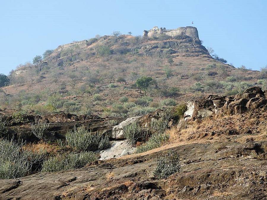 Laling Fort Dhule, History, Timings, Information, Entry Fee