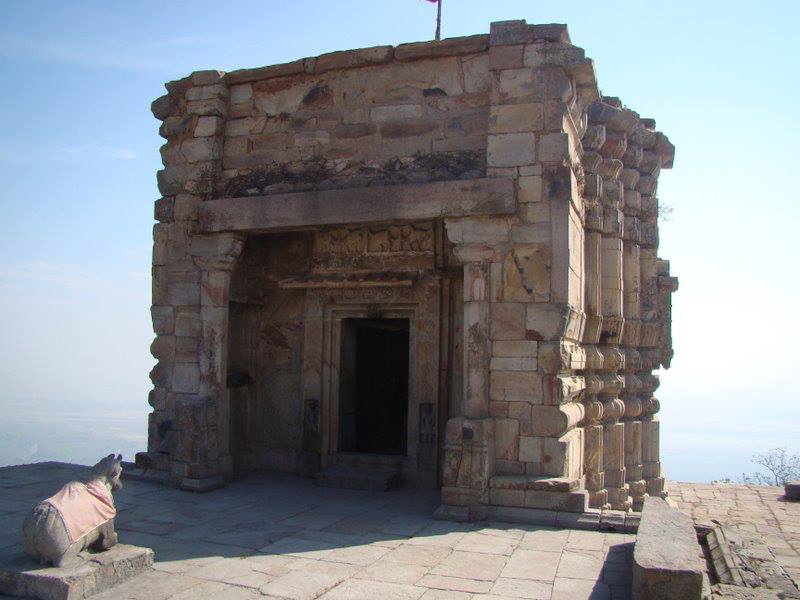 Rohtasgarh Fort Sasaram, History, Trek, Timings & Photos