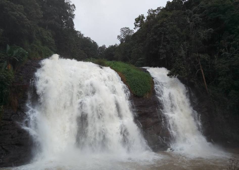 Abbey Falls Coorg, Timings, Entry Fee, Info & Things to do