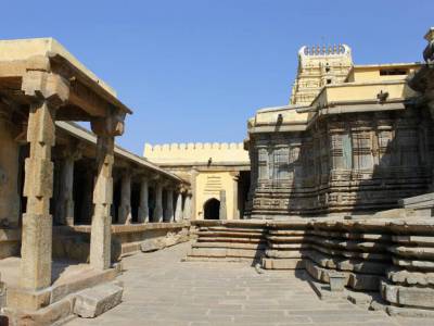 Saumya Keshava Temple Nagamangala, Timings, History