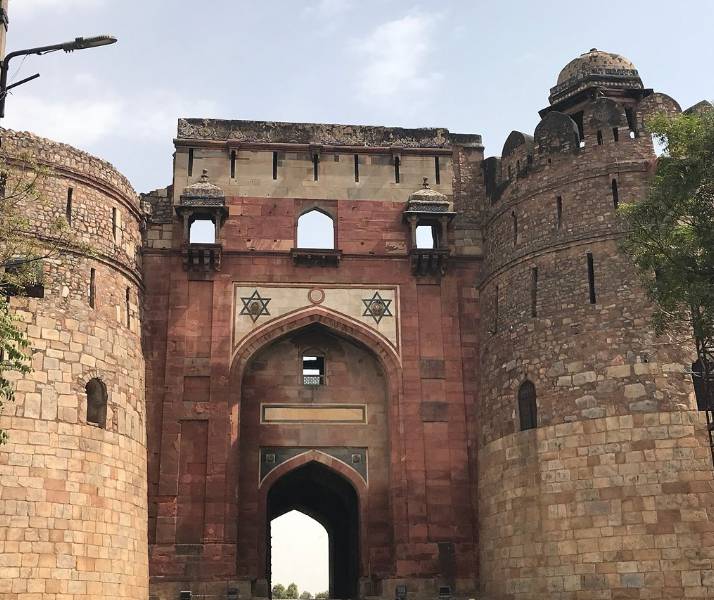 Purana Qila Delhi, History, Timings, Entry Fee, Location, Images