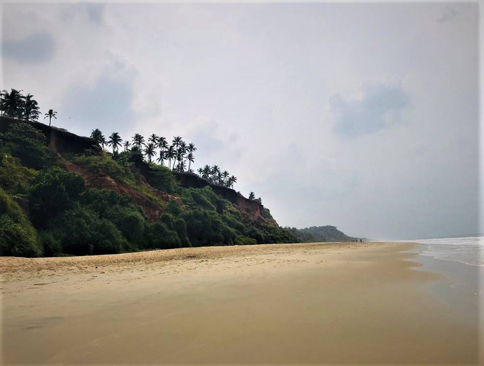 Varkala Beach Thiruvananthapuram, Tourist Attractions, Images
