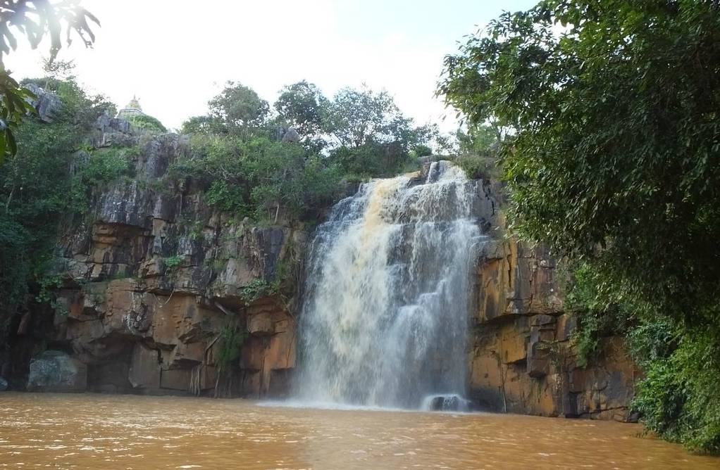 Badaghagra Waterfall Kendujhar, Timings, Entry Fee, Things to do