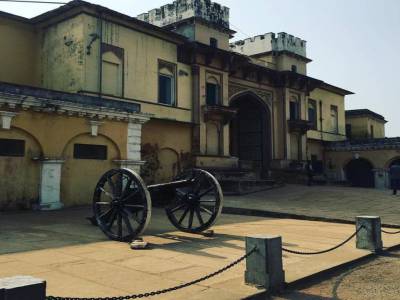 Ramnagar Fort Varanasi, History, Timing, Entry Fee, Images