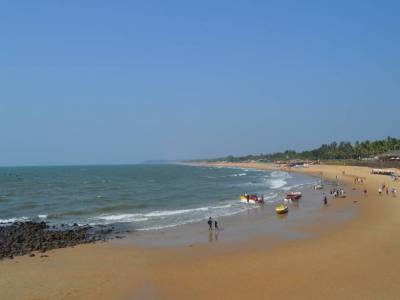 Sinquerim Beach Goa, Tourist Activities, Things to do & Photos