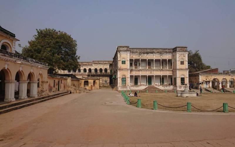 Ramnagar Fort Varanasi, History, Timing, Entry Fee, Images