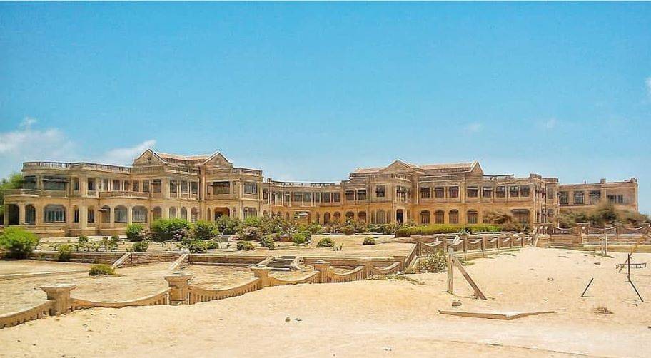 About Huzoor Palace Porbandar, Best Time to visit & History