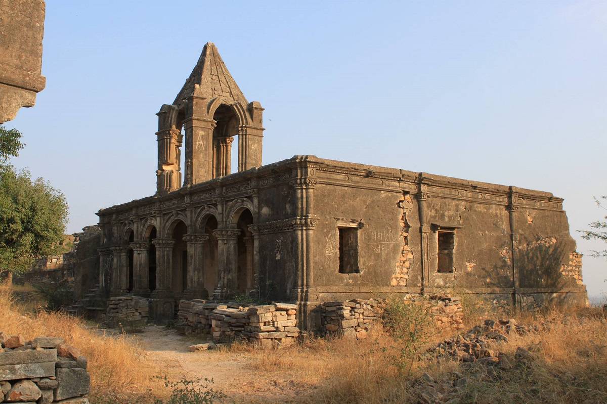 Roha Fort Bhuj, History, Timings, Information & Built