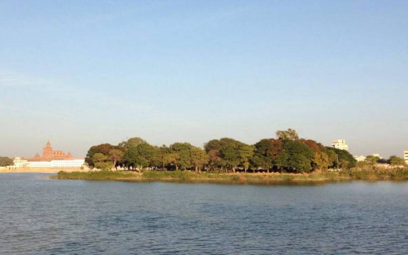 Hamirsar Lake Bhuj, History, Location & Things to Do