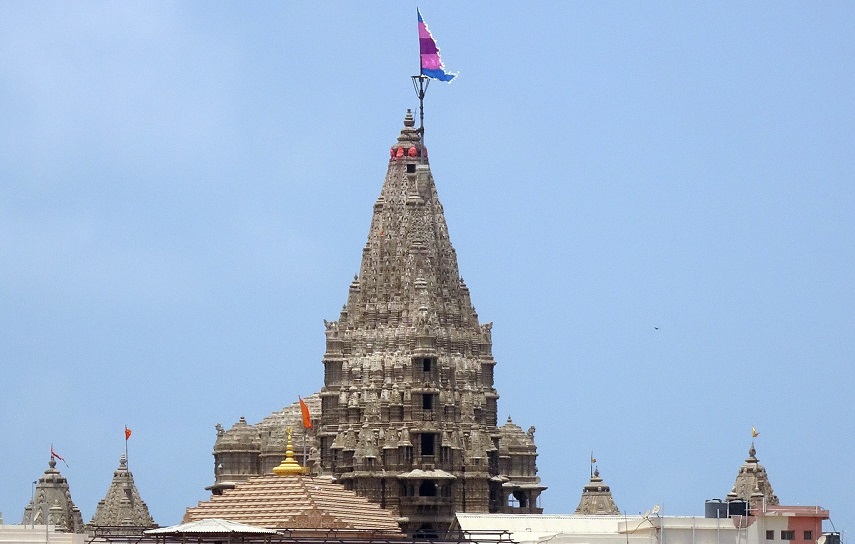 Dwarkadhish Temple Gujarat, Jagad mandir, timings, history, facts, darshan